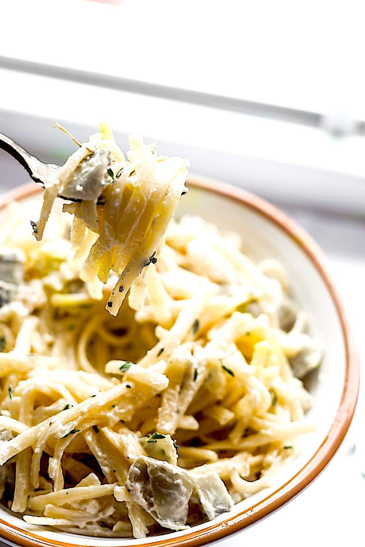 White Wine Pasta With Artichokes - Seasoned Well